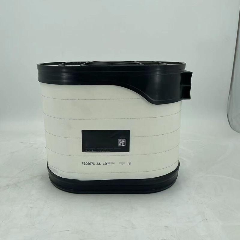 P608676 Highly Durable Air Filter Element For Heavy Duty Truck Air ...